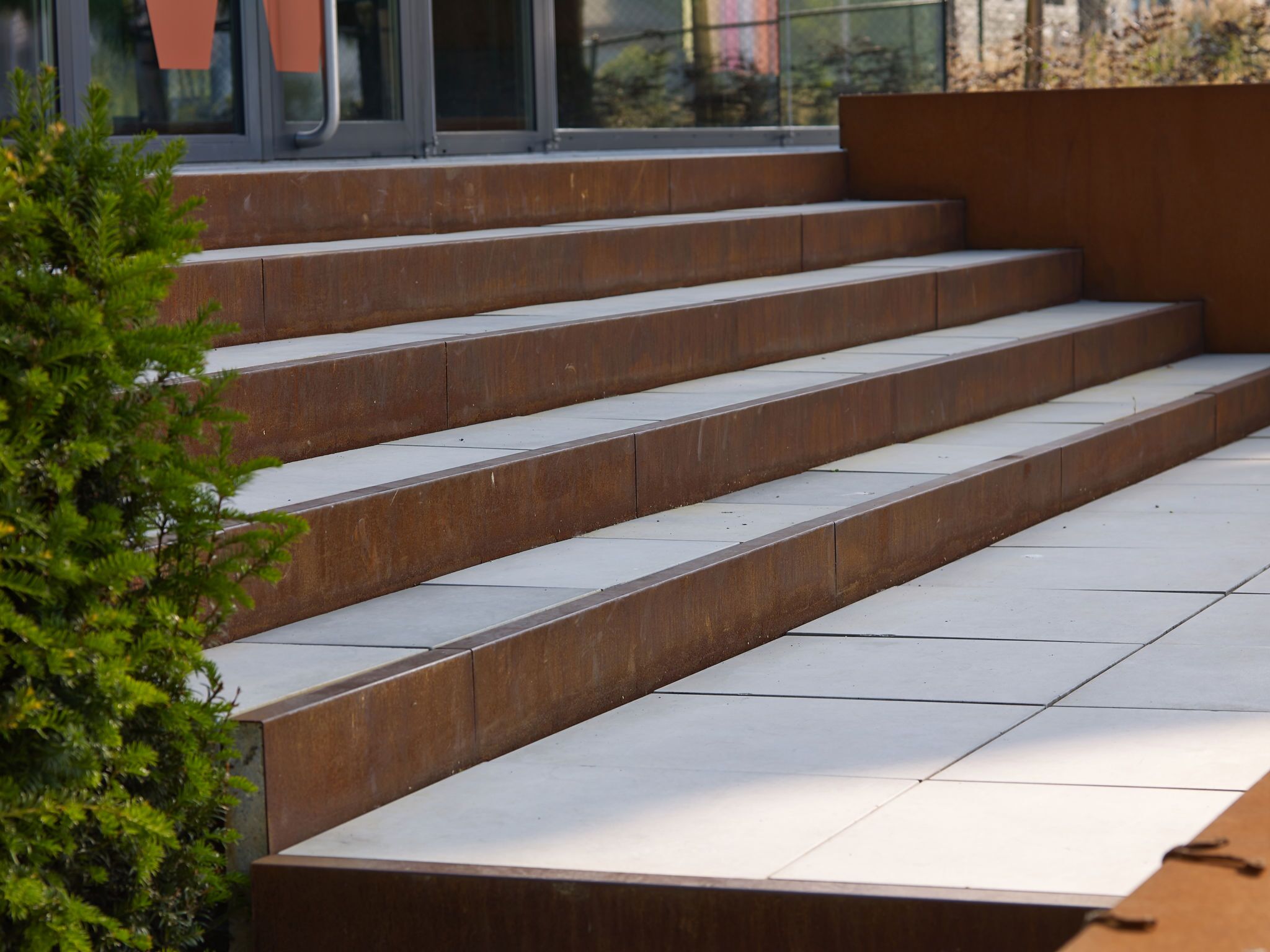 Bordure Square B3 Betinoc 150 cmx30x5 cm (LxHxB) plane | Ebema_LivingCity